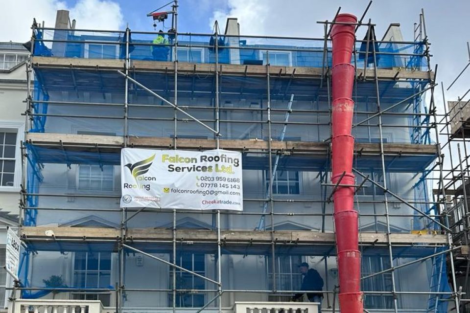 Expert Roofing Contractor in London | Falcon Roofing